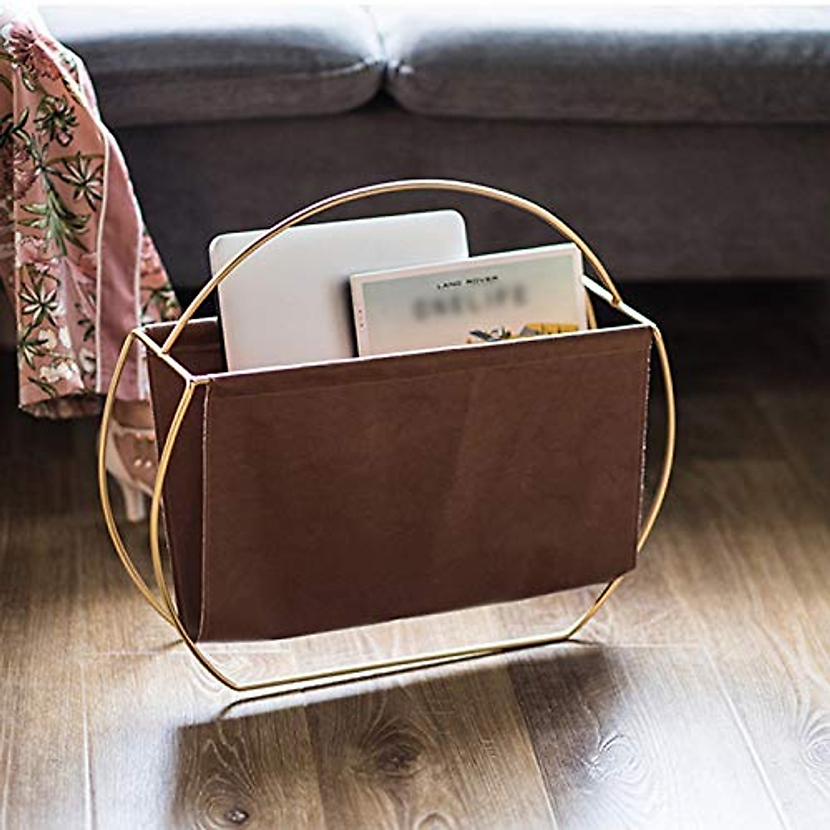 Magazine Newspaper Baskets Magazine Rack Newspaper Magazine Storage Rack Simple Iron Art Simple Bookshelf Creative Book Living Room Magazine Rack (Color : Brown, Size : 464012cm)