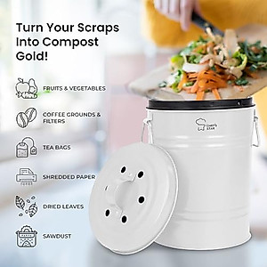 Chef's Star Countertop Compost Bin for Kitchen, Indoor Compost Bin for Kitchen Counter, Small Composter for Kitchen Counter, with Charcoal Filter, Airtight Lid, 0.8 Gallon Compost Pail, White