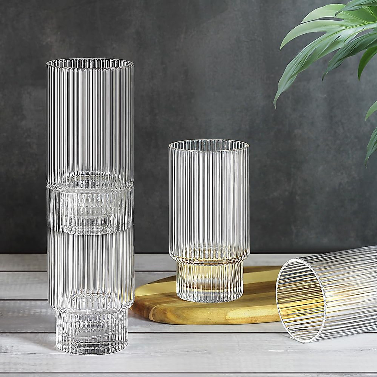 Greefun Ribbed Glassware Set of 4, 20oz Origami Style Drinking Glass Cup with Lid and Straw, Iced Coffee, Cocktail, Beer, Juice Stackable Drinking Glasses, Perfect for indoor and outdoor use