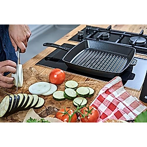 Staub American Grill Pan Cast Iron Suitable for Induction Cookers 30 cm Black