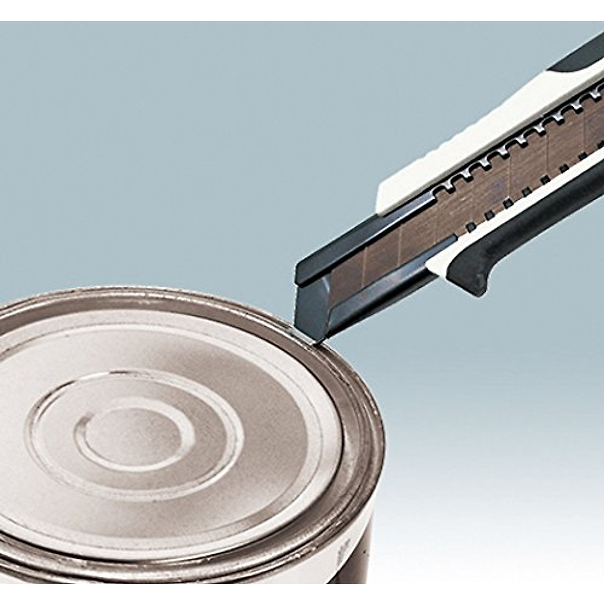 TAJIMA Utility Knife - 3/4" 7-Point Premium Cutter Series Snap Blade Box Cutter with Auto Lock & Razar Black Blade - DFC560N