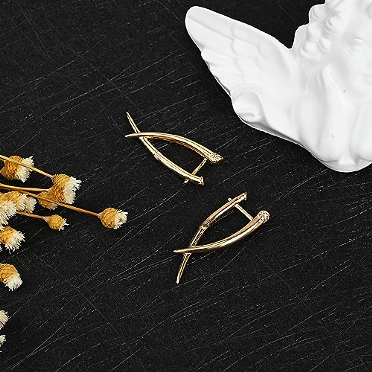 14K Gold Geometric Huggie Hoop Earrings Gold Hoop Earrings for Women Triangle Huggie Earrings for Gifts