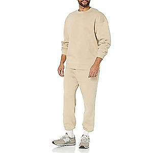Amazon Essentials Men's Oversized-Fit Crewneck Sweatshirt (Available in Big & Tall), Tan, Large
