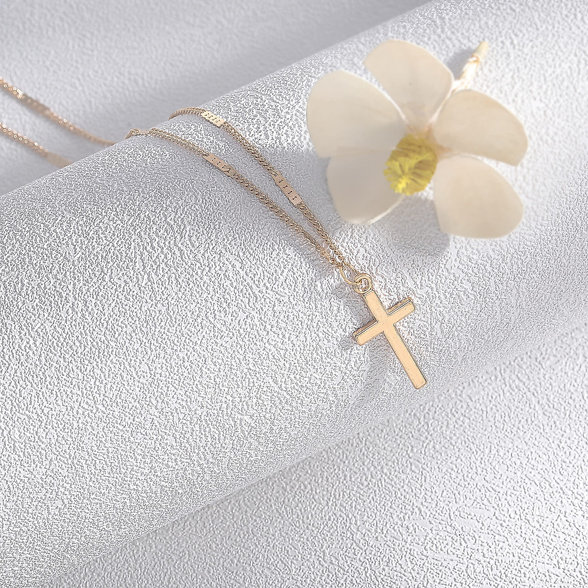 Sixexey Layered Necklaces Gold Stacked Adjustable Necklace Chain for Women