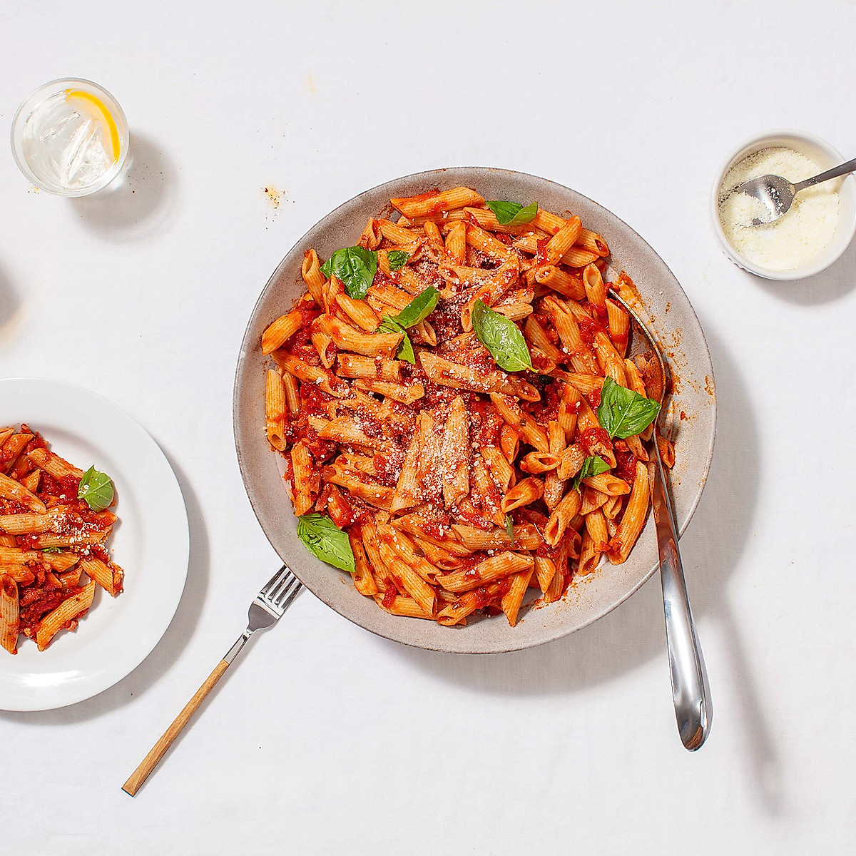 Rao's Homemade Penne Pasta, 16oz, Traditionally Crafted, Premium Quality, From Durum Semolina Flour, Traditional Bronze Die Cut, Imported from Italy