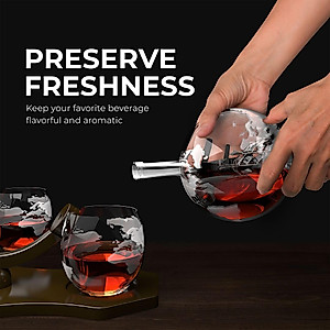 Chef's Star Whiskey Decanter Set for Men- Etched Globe Decanter, for Whiskey, Bourbon, with Whiskey Stones, Liquor Gift Set, 850ml (28 oz)