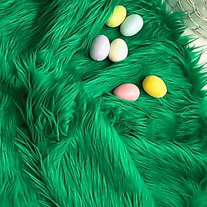 Bianna Emerald Kelly Green Faux Fur Fabric, by The Yard, American Seller, Luxury Shag Shaggy Material for Crafting, Sewing, Costumes, Fursuits, Home Decor (12x12 inches)
