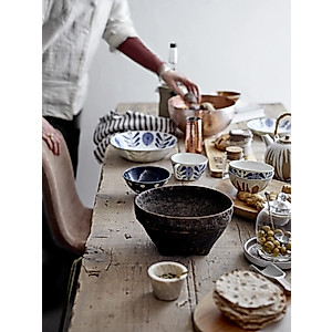 Creative Co-Op Eat Up Mango Wood Cutting Board, Brown