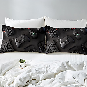Modern Gamepad Bedding Set, Boys Youth Video Game Controller Mouse Keyboard Headphone Gaming Equipment Comforter Cover, Decorative 3 Piece Duvet Cover With 2 Pillow Shams, Queen Size, Red Black White