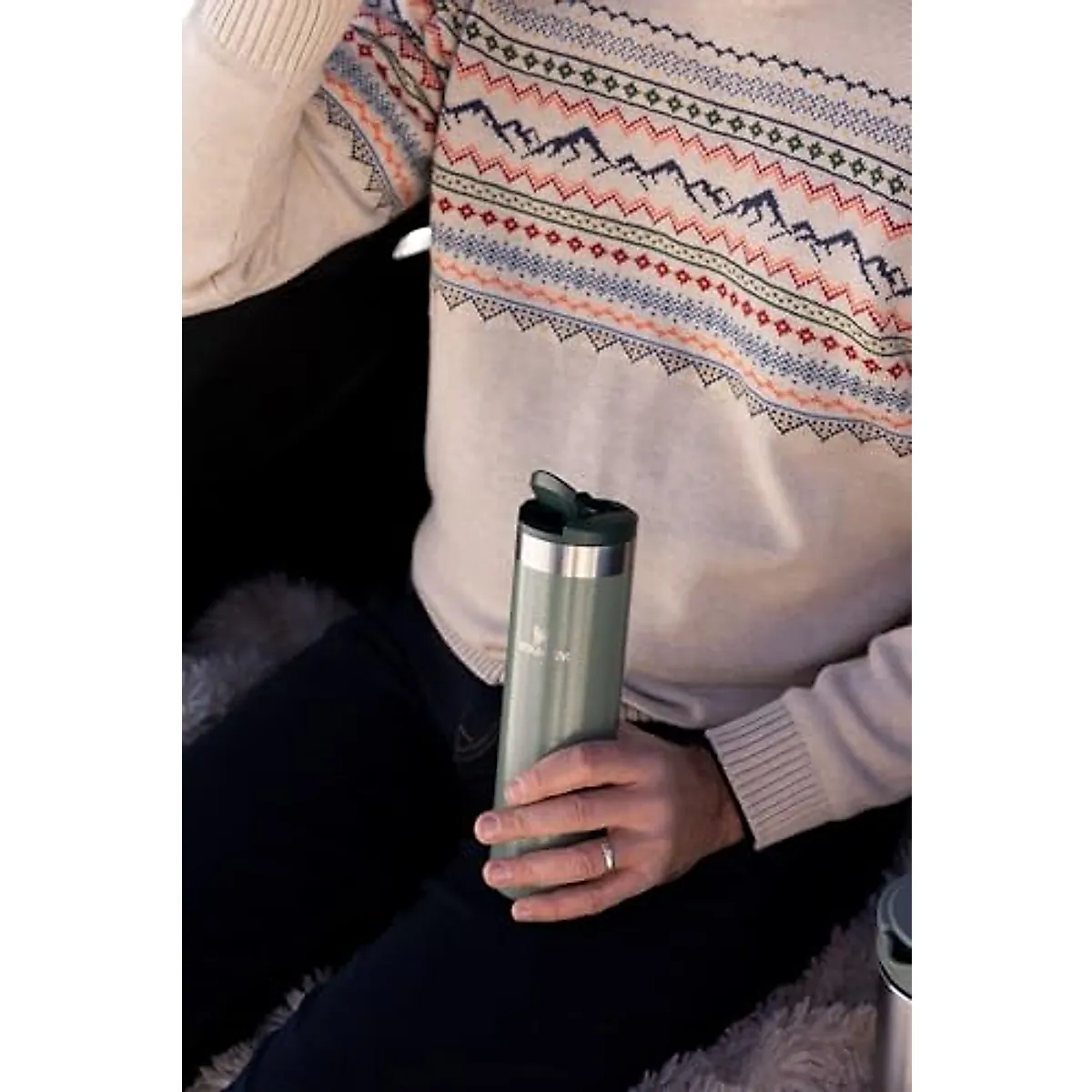 Stanley AeroLight Transit Bottle 20 oz | Locking Drink Through Lid | Leak Resistant Water Bottle or Coffee Travel Mug | Lightweight Insulated Stainless Steel | BPA-Free | Hammertone Green