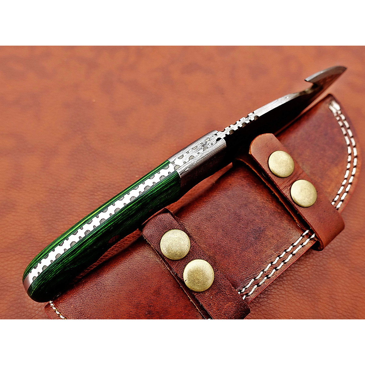 9.5" Hand Forged Damascus Steel Gut Hook Skinning Knife, Green Wood Scale with Damascus Bolster, Full Tang Blade Twist Pattern Drop Point Blade, Cow Hide Leather Sheath
