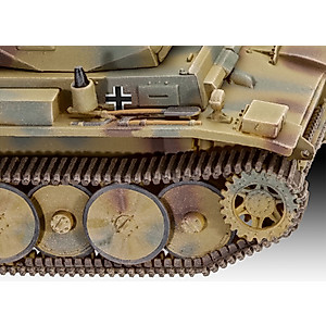 Revell RV03266 03266 Pzkpfw II Ausf. L. 'Luchs' (Sd.Kfz.123) 1: 72 Scale Model Kit, Various