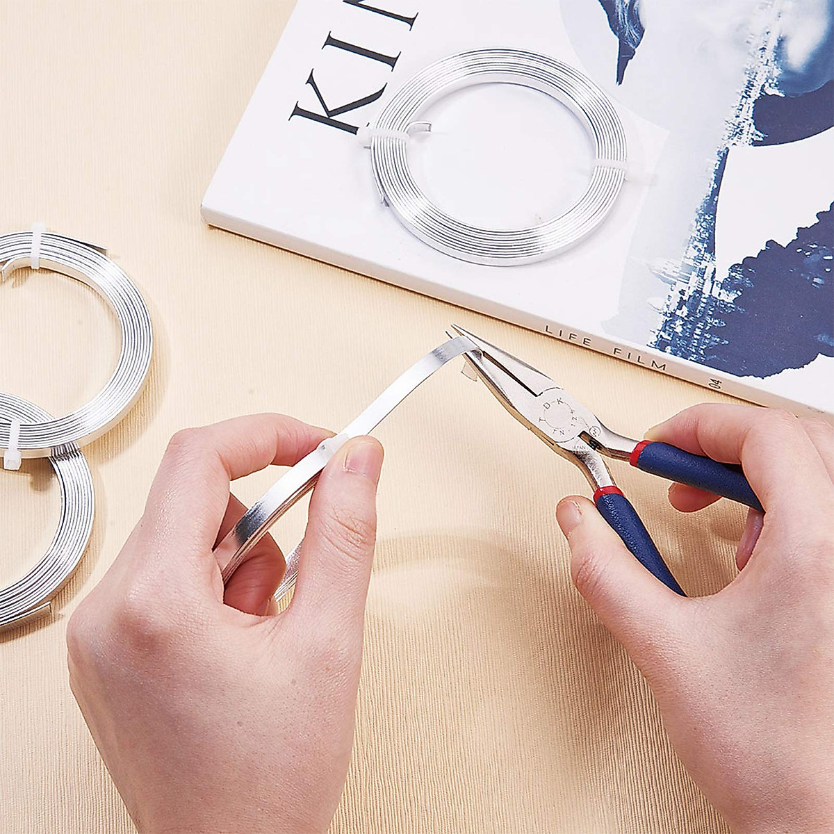 Fashewelry 5mm Aluminum Flat Wire Silver 32.8Ft Bendable Nose Wire for Face Masks Soft Craft Wire for Wire Wrapping, Resin Bezel Frame, Jewelry Ring Making