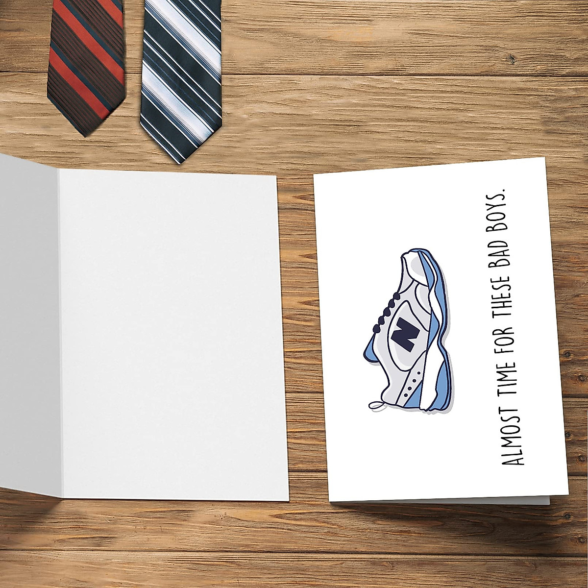Qiliji Funny Dad Shoes Father's Day Card, Birthday Card for Old Man, New Balance Greeting Card for New Dad, Pregnancy Announcement Card, Retirement Card