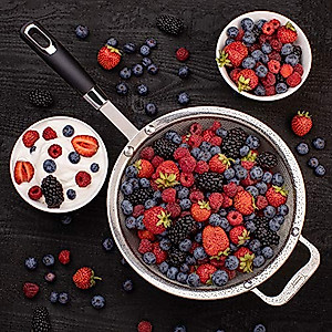 9" Large Fine Mesh Strainer with Sturdy Handle - Sieve Fine Mesh Stainless Steel - Ideal Quinoa Strainer