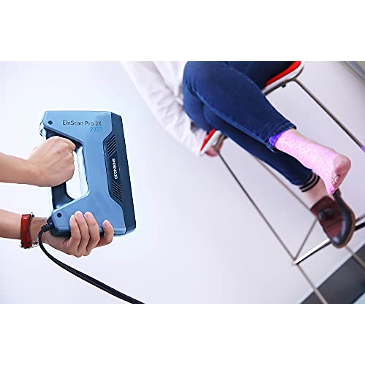 New Einscan Pro 2X 3D Scanner Premium Edition with Handheld HD Feature Alignment 0.2mm Resolution for Reverse Engineering, Manufacturing, Design, Art, Medical, Education