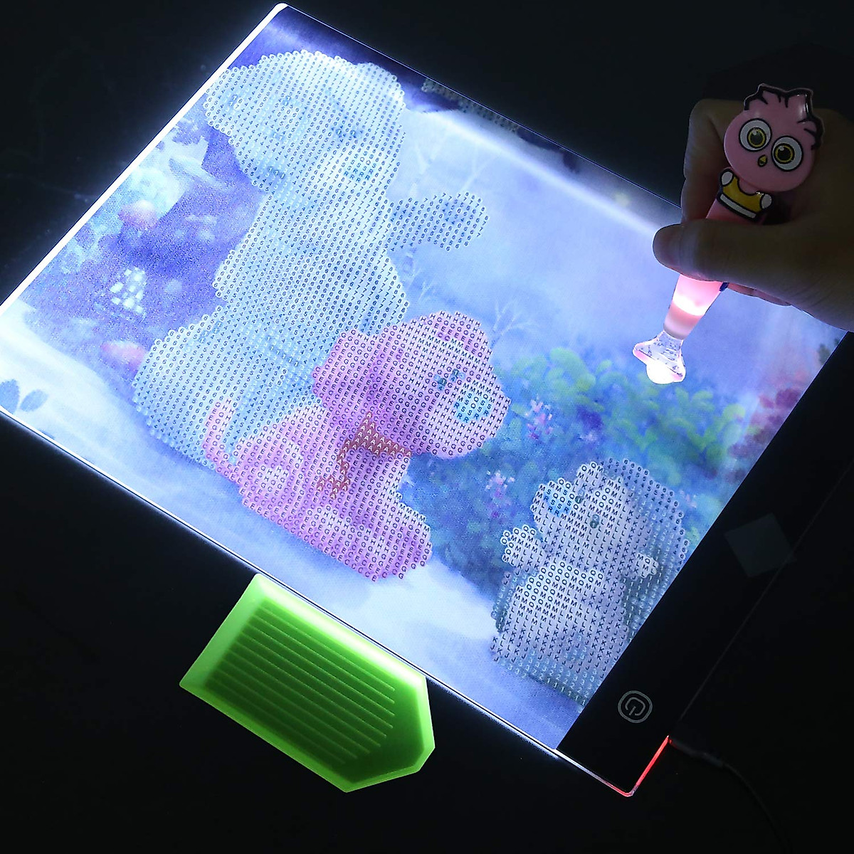 A4 LED Light Pad for Diamond Paint Kits, Super Bright USB Powered Light Board Kit with Detachable Stand, and Black Pad Clip (Pad and Bag)