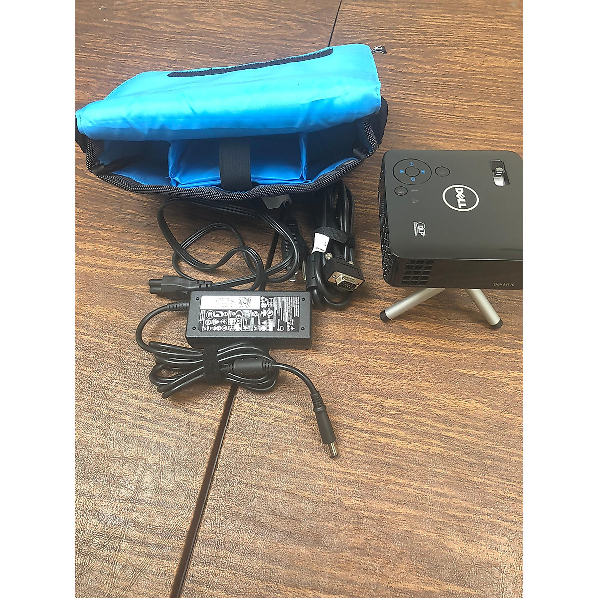 Dell M110 Ultra-Mobile Projector