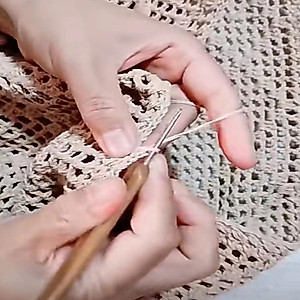 MULBESS Handmade Crochet Floral Pattern Round Cotton Lace Table Placemats Doilies Pack of 6, Round 8 Inch, Beige