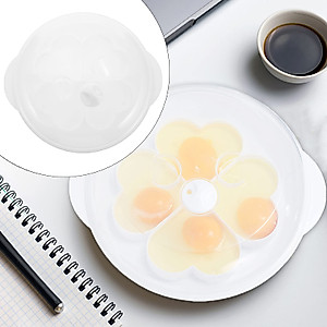 OSALADI Microwave 4 Egg Poacher Heart Shaped Egg Poaching Cup BPA Free Nonstick Silicone Egg Poachers for Home Kitchen Breakfast Brunch