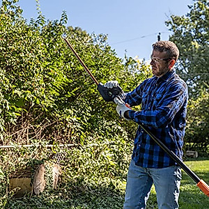 Scotts LPHT12122S 20-Volt 22-Inch Cordless Pole Hedge Trimmer, 2.0Ah Battery and Fast Charger Included