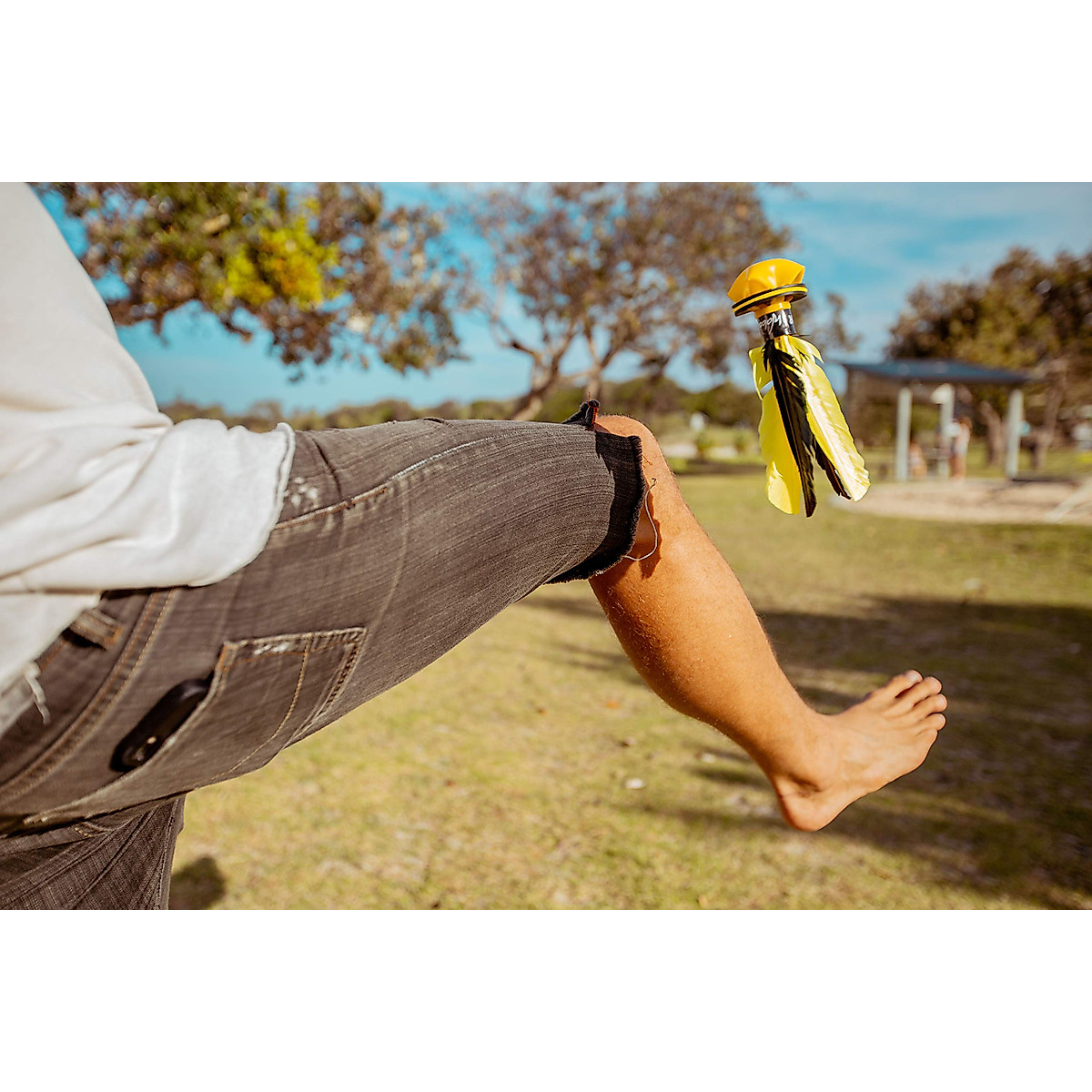 Waboba Flyer - Soft Rubber Shuttlecock, Badminton Thrower for Indoors & Outdoors, Training Aid for Solo Practice, Garden Games for Kids & Adults, Family Games for All Ages (Teal/Yellow)