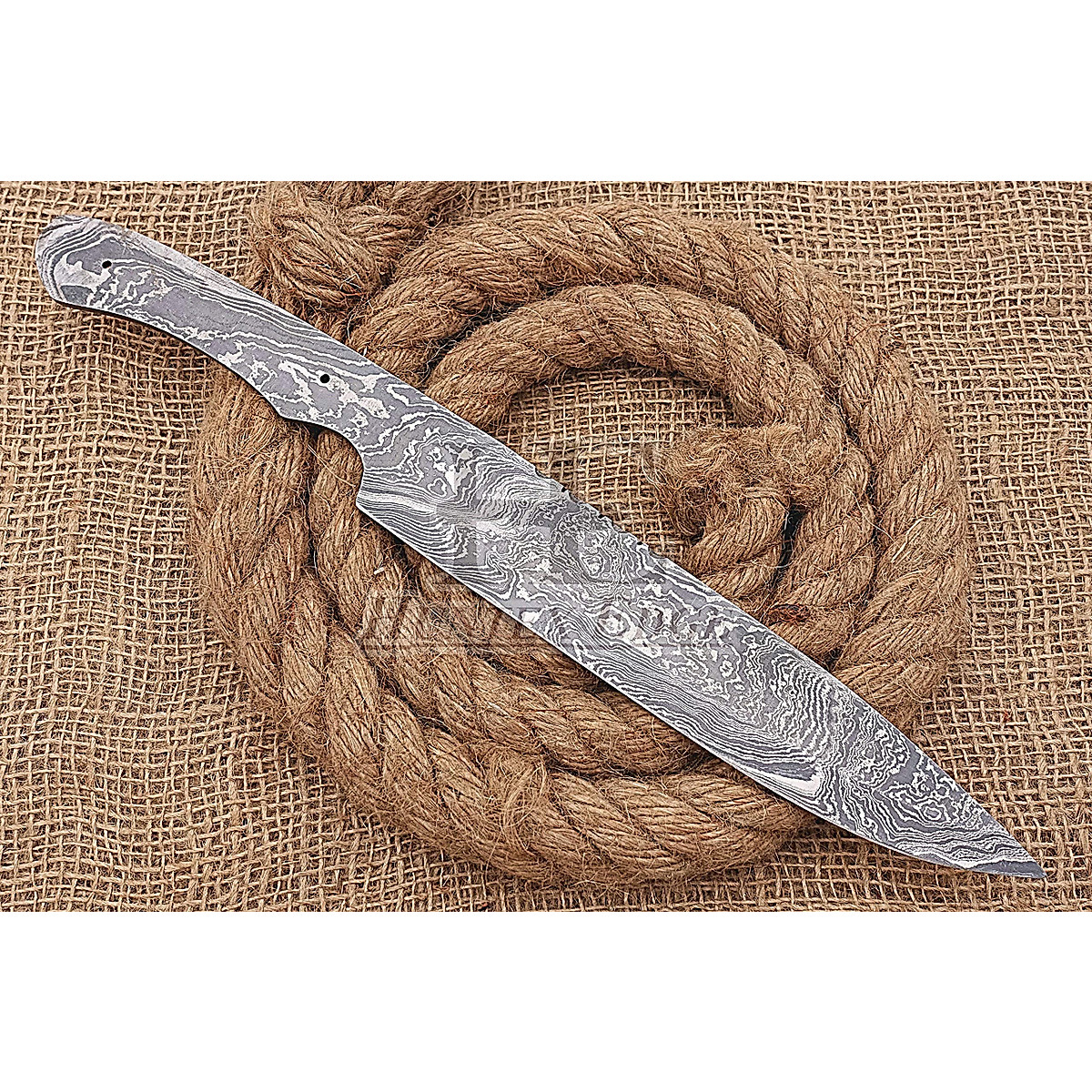 HUNTEX Unique Custom Handmade Hand-Forged Twist Pattern Damascus Steel 13 Inch Long Full Tang Razor Sharp Hunting Blank Blade Neck Sticker Knife
