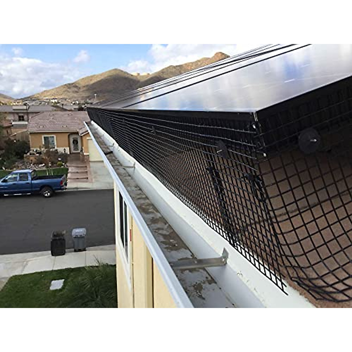 MAPORCH 30PCS Solar Panel Guard Clips, Critter Guard Fastener Clips for Attaching Galvanized Welded Wire Mesh to Solar Panels, Premium Aluminum Fastener Clips Firmly Hold Critter Mesh Securing Needs