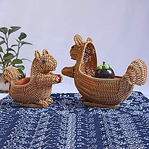 Healifty Laundry Basket Toy Towels Blanket Basket Home Decor Gift Rattan Woven Storage Basket Squirrel Storage Container Wicker Baskets Christmas Tabletop Organizer Nursery Storage Baskets