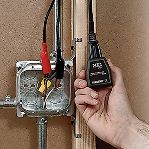 Klein Tools ET300 Circuit Breaker Finder, Finds Electrical Circuit Breaker of 120V Standard Electrical Outlet