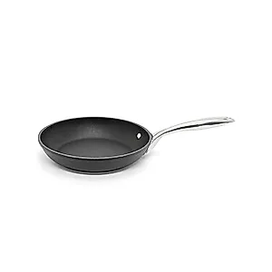 THE ROCK by Starfrit 11 in. Forged Aluminum Diamond Fry Pan, Black (034722-004-0000)