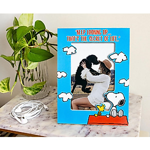 Silver Buffalo Peanuts Snoopy Woodstock Keep Looking Up Photo Picture Frame, Blue, 4 x 6 Inches