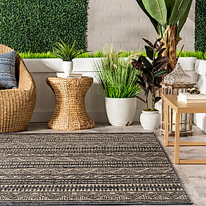 nuLOOM Maia Striped Tribal Indoor/Outdoor Area Rug, 8x10, Grey