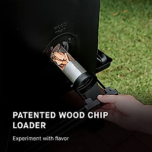 Masterbuilt MB20070421 30-inch Digital Electric Smoker, Black