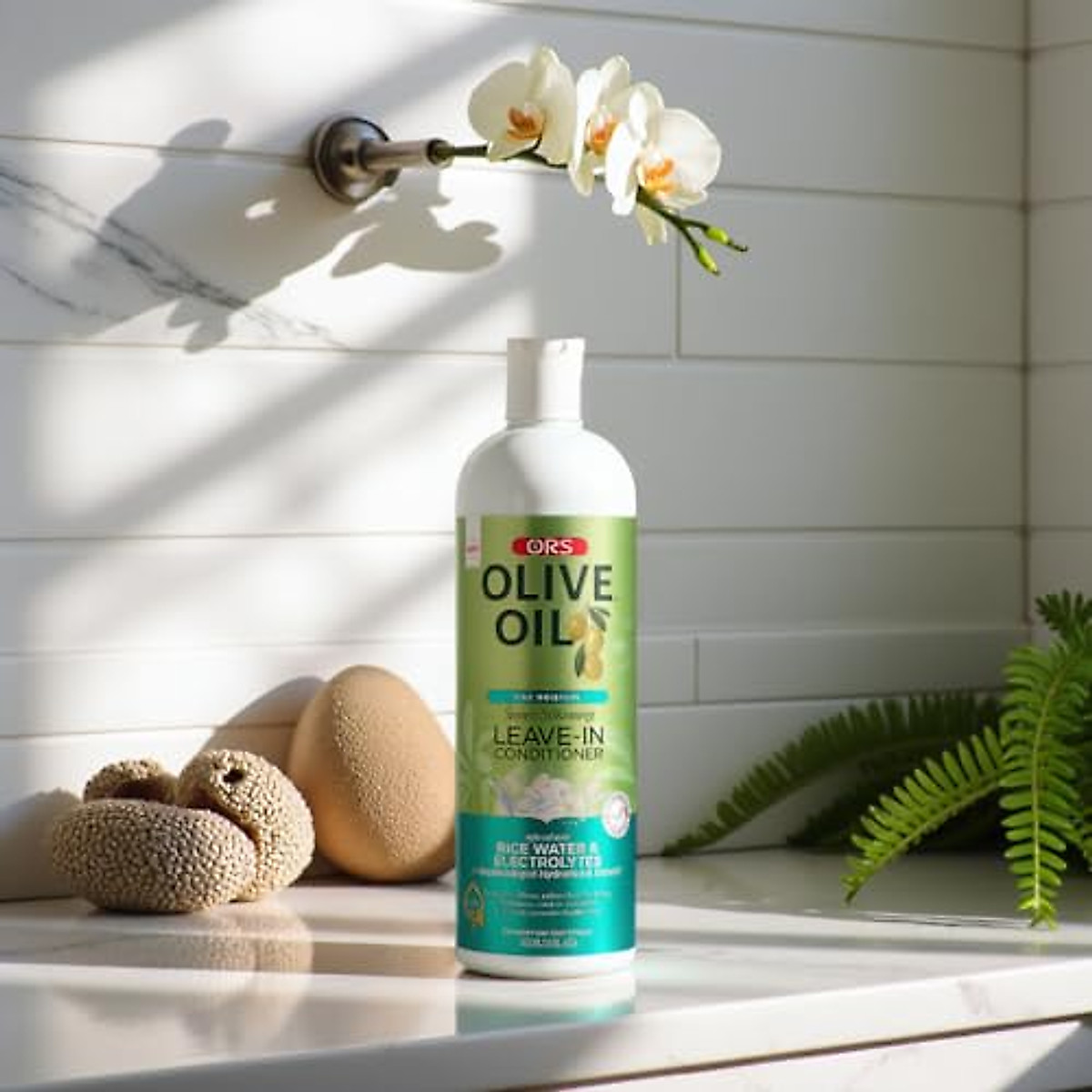 ORS Olive Oil Max Moisture Leave-In Conditioner with Rice Water and Electrolytes for Supercharged Hair Hydration 16.0 Ounce (1)