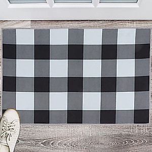 Black & White Christmas Door Mat Buffalo Plaid Doormat 16 x 24'' Winter Holiday Non-Skid Floor Mat Switch Mat Indoor Outdoor Home Garden Easy to Clean Low Profile Mat