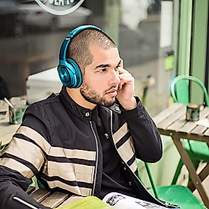 SE7 Max Active Noise Cancelling Headphones Bluetooth Headphones Wireless Headphones Over Ear Built-in Microphone Deep Bass, 30 Hours for Travel/Work/TV/Computer/Cellphone - Green