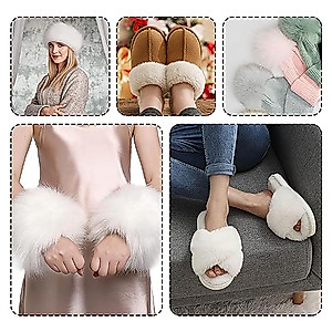WLLHYF Faux Fur Squares Fabric, 8 Inches Area Rugs Shaggy Fur Fabric Cuts Fluffy Fur Square Patches Plush Rug Chair Cover Seat Cushion Pad for DIY Crafts Christmas Gnomes Decors (white-20x20cm)
