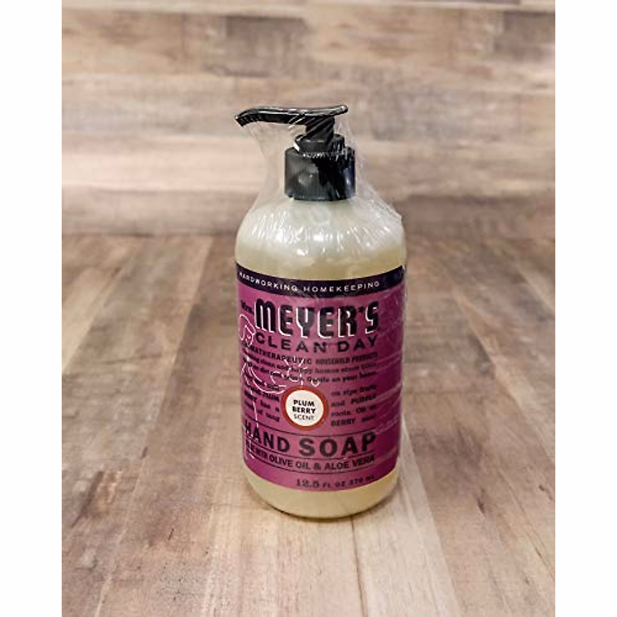 MagicWater Supply 4x8 inch Odorless, Clear, 100 Guage, PVC Heat Shrink Wrap Bags for Gifts, Packagaing, Homemade DIY Projects, Bath Bombs, Soaps, and Other Merchandise (200 Pack) | MagicWater Supply