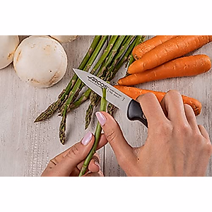 ARCOS Paring Knife 3 Inch Stainless Steel. Professional Kitchen Knife for Peeling Fruits and Vegetables. Ergonomic Polyoxymethylene Handle and 80mm Blade. Series Maitre. Color Black