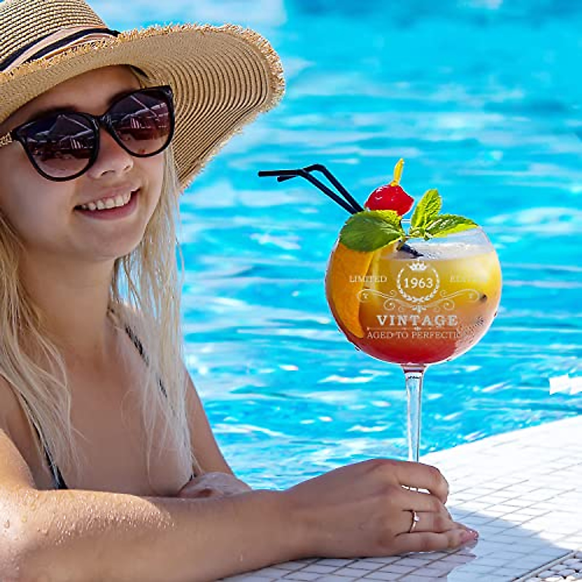 60th Birthday Gifts for Women,1963 Vintage Wine Glass - 60th Birthday Gift Ideas for Her Mom Best Friend Sister Aunt 60 Year Old Woman Bday Presents,60th Anniversary Sixty Birthday Decorations