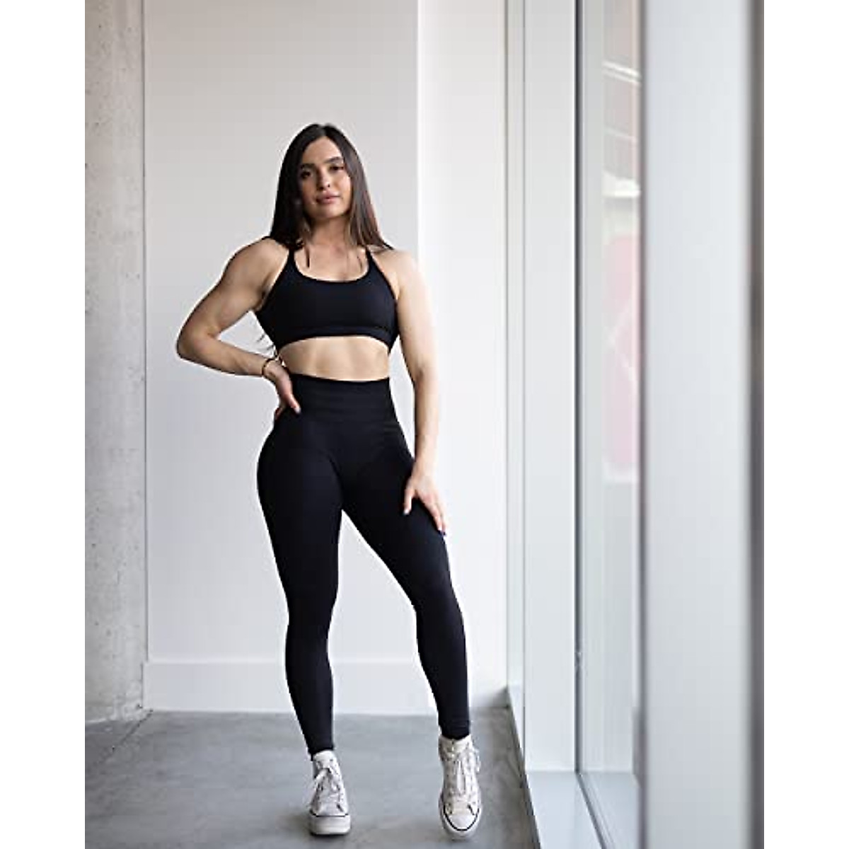 SUUKSESS Women Seamless Butt Lifting Leggings High Waisted Workout Yoga Pants (Black, M)