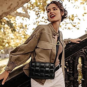 ZooLLyn Woven Padded Cassette Crossbody Trend Shoulder Bag for Women Clutch Bag Square Purse Hand Bag Black