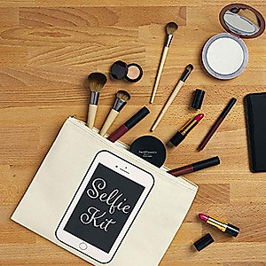 Avery Printable Heat Transfer Paper for Light Fabrics, 8.5" x 11", Inkjet Printer, 18 Iron On Transfers (8938)