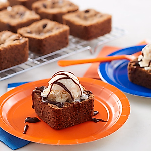 Wilton Brownie Bar Pan, 12-Cavity, Brownie Pan, Steel