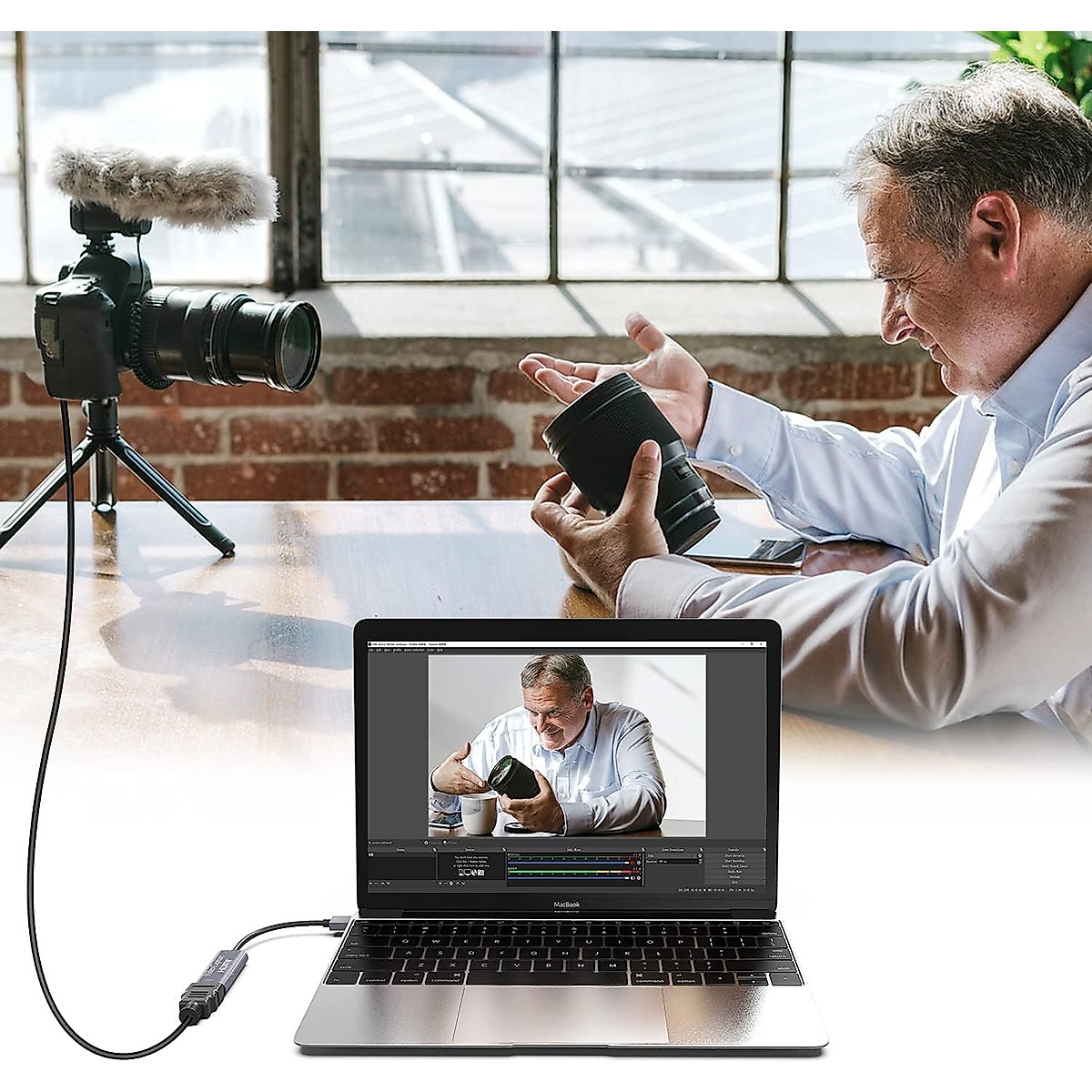 VIXLW Video Capture Card, Video Recording Card Wonderful 4K HDMI to 1080P USB C for Gaming Streaming TV Recorder, for Windows Mac OS System with USB C Adapter to Adjust PS4, Switch, Xbox1