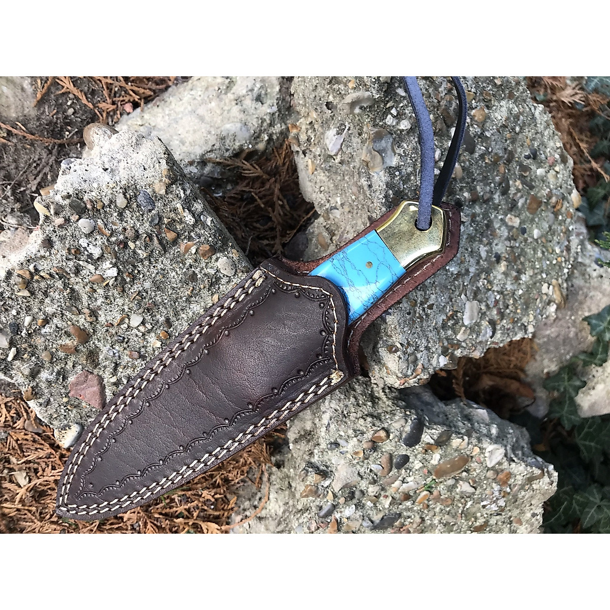 Perkin | 8.5 Inch Fixed Blade Hunting Knife | Throwing Knife, Turquoise Handle | Leather Sheath