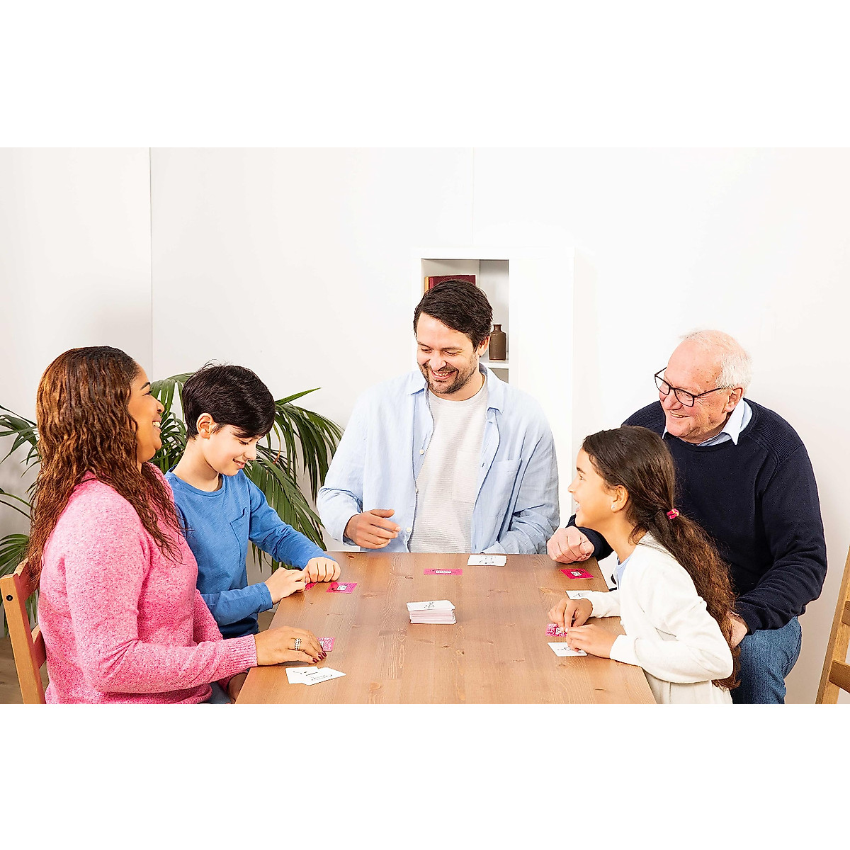 Ravensburger That's Not A Hat - Fun Bluffing & Memory Party Game for All Ages Components | Ideal for Family Gatherings | Great Replay Value | FSC-Certified Materials