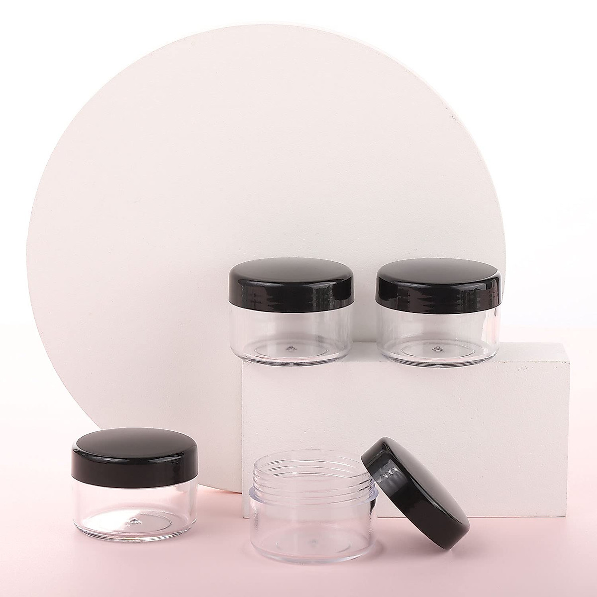 100 Count Small Sample Containers Makeup Jars 15 Gram Cosmetic Containers with Lids Plastic Jars Black Traveling Jars Empty Bottles for Toiletries