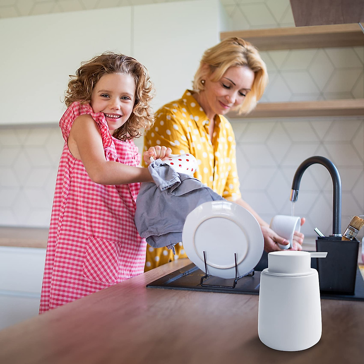 TOOZFO Soap Dispenser Ceramic with Easy-to-Press Pump Hand Lotion Liquid Dispenser for Shampoo Bathroom Kitchen 12 oz White